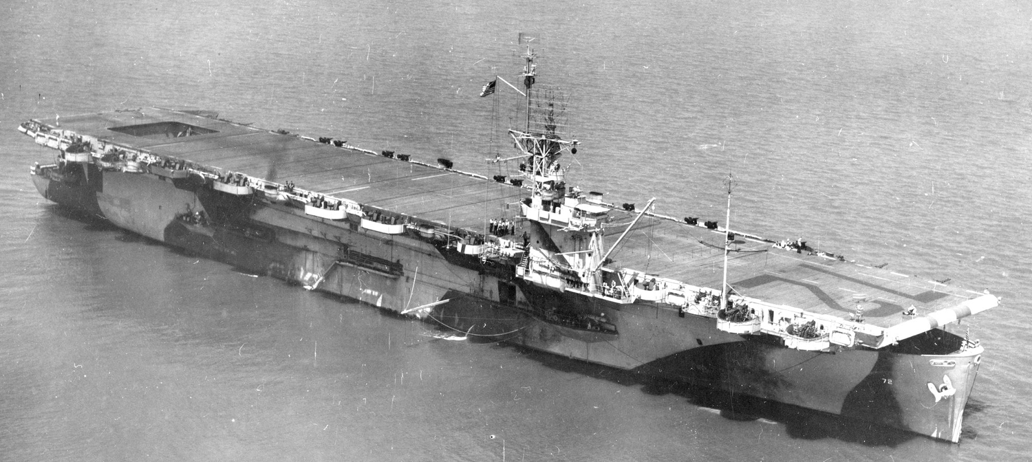 File:USS Tulagi (CVE-72) at anchor off Norfolk, Virginia (USA), on 18 ...